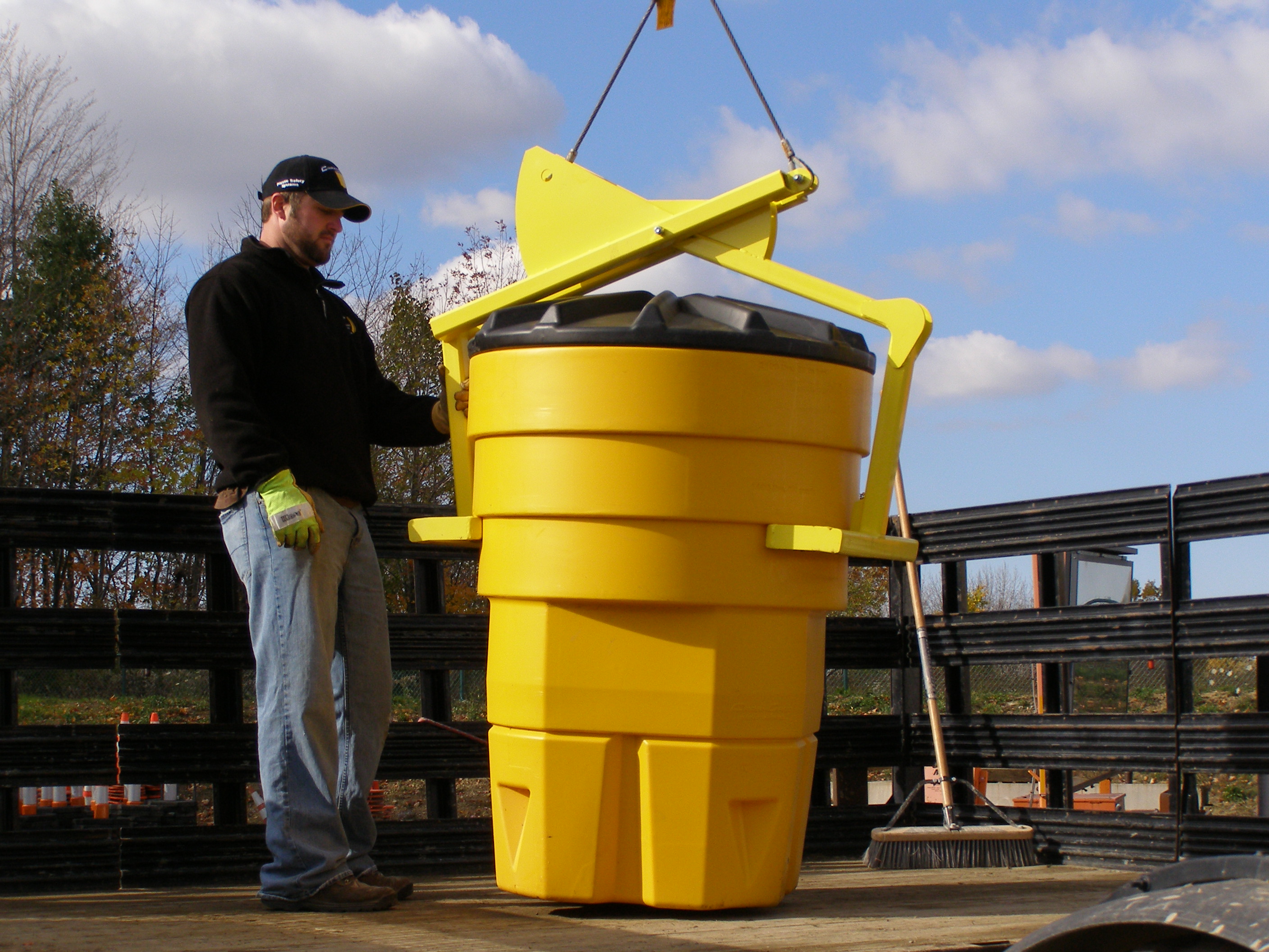 CrashGard Sand Barrel System - Task Force 13