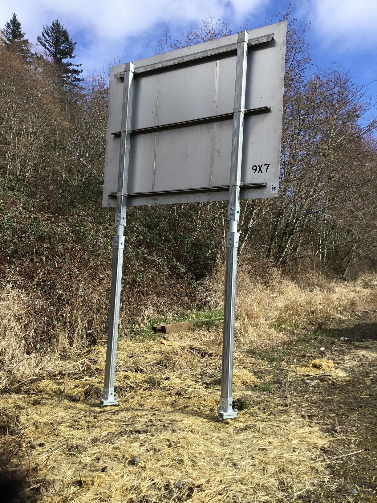 Multi-directionally Activated Sign Support Hardware System - Task Force 13